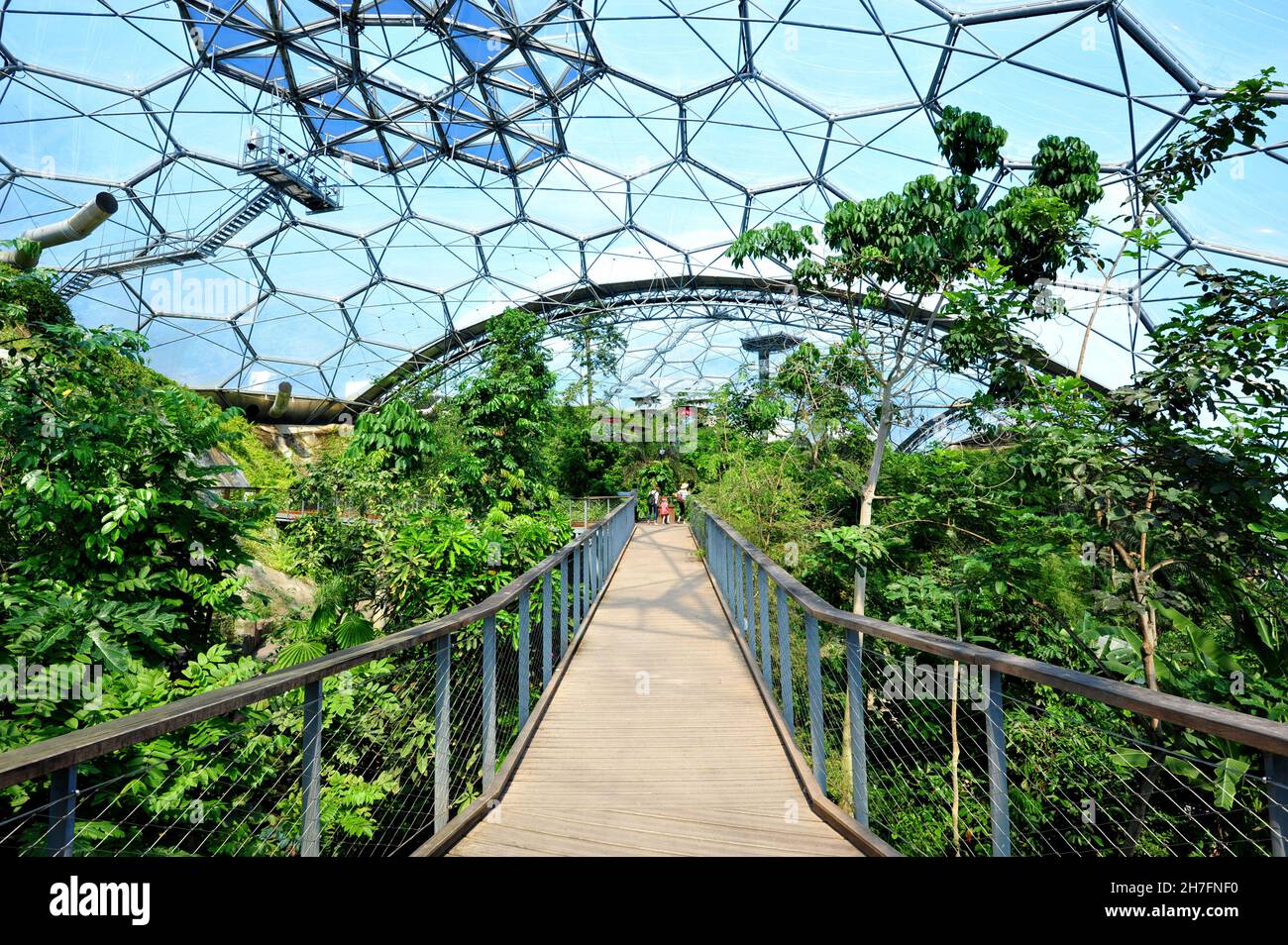 UNITED KINGDOM. ENGLAND. CORNWALLS. SAINT-AUSTELL. THE EDEN PROJECT HAS ...
