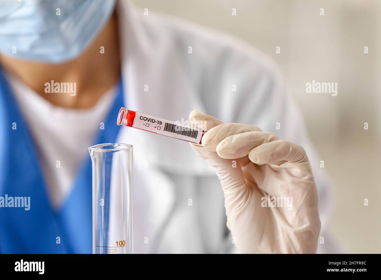 Scientist working with sample in laboratory Stock Photo - Alamy