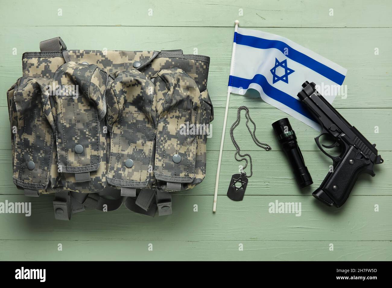 Israeli army soldier top hi-res stock photography and images - Alamy
