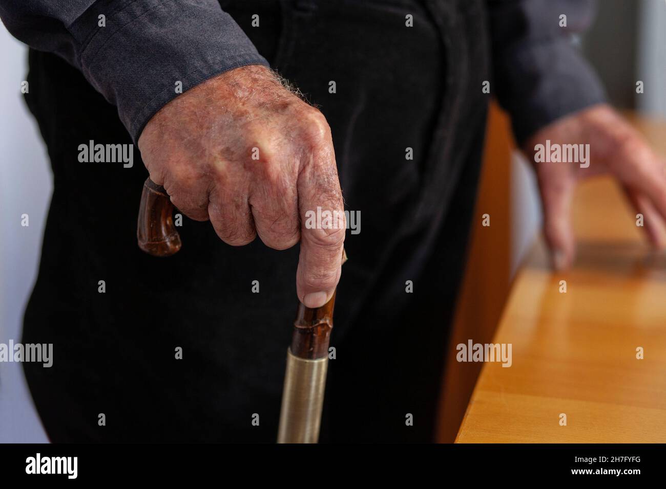 Mans hands gripping hi-res stock photography and images - Alamy