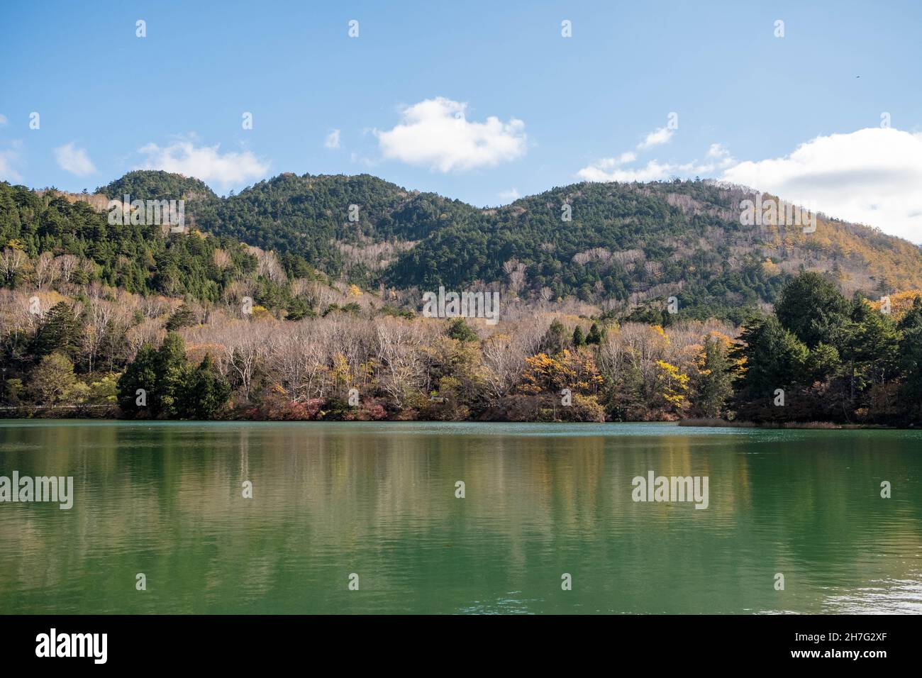 Yuno Lake, Nikko Stock Photo - Alamy