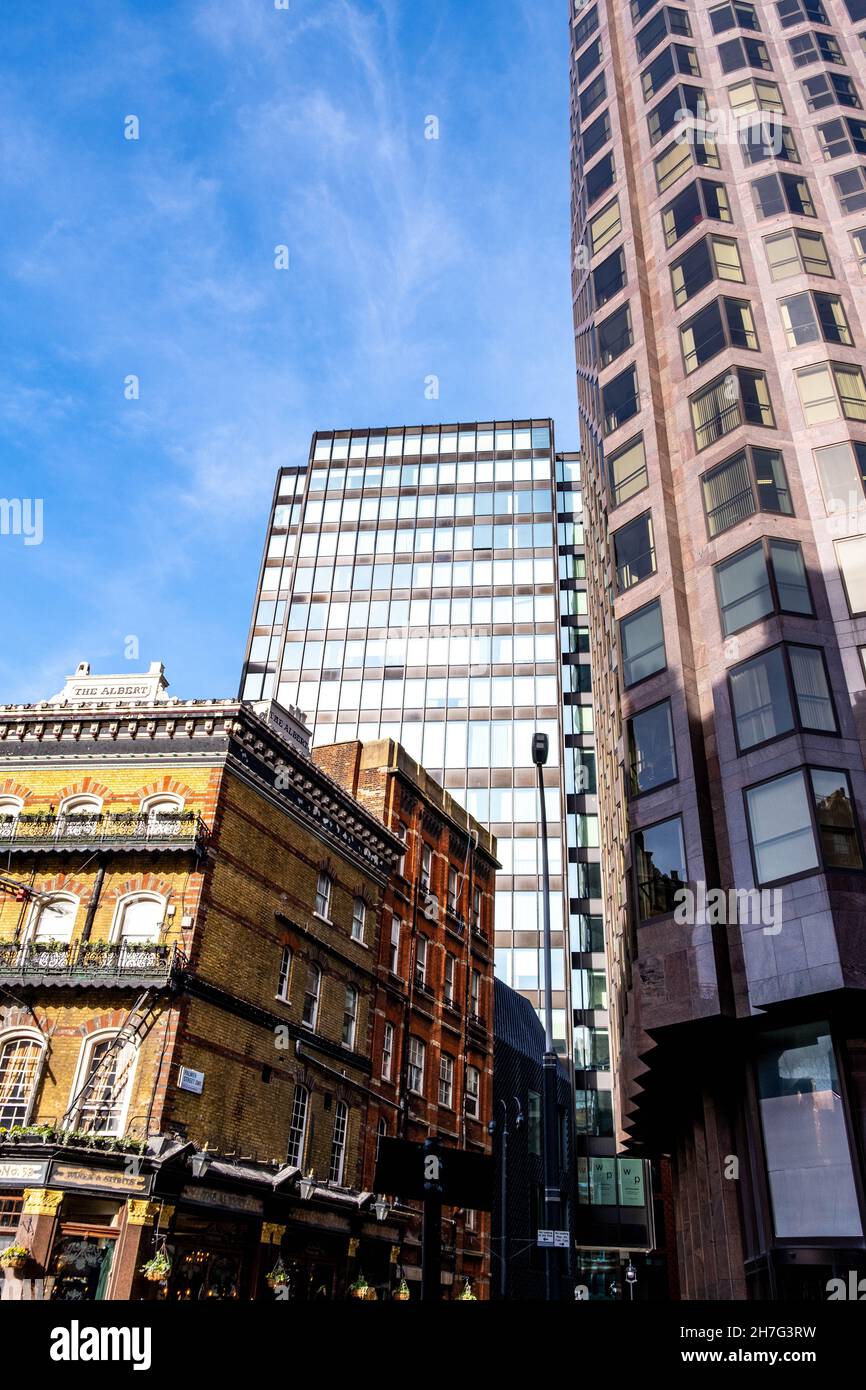 Victoria Westminster London England UK, November 7 2021, Buckingham ...