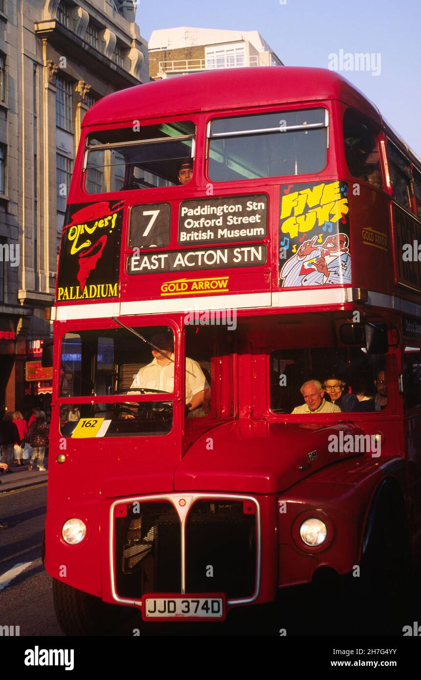 Double deck buses hi-res stock photography and images - Alamy