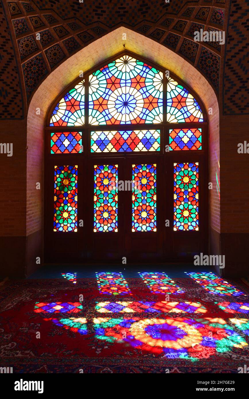 IRAN. CHIRAZ. THE FAMOUS STAINED GLASSES OF THE CHIITE MOSQUE OF NASIR ...
