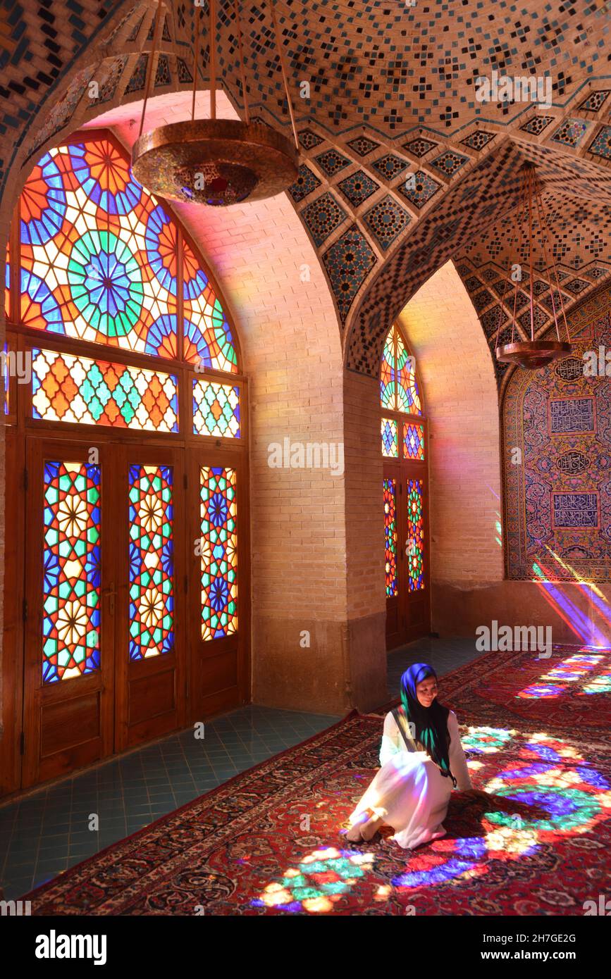 IRAN. CHIRAZ. THE FAMOUS STAINED GLASSES OF THE CHIITE MOSQUE OF NASIR ...