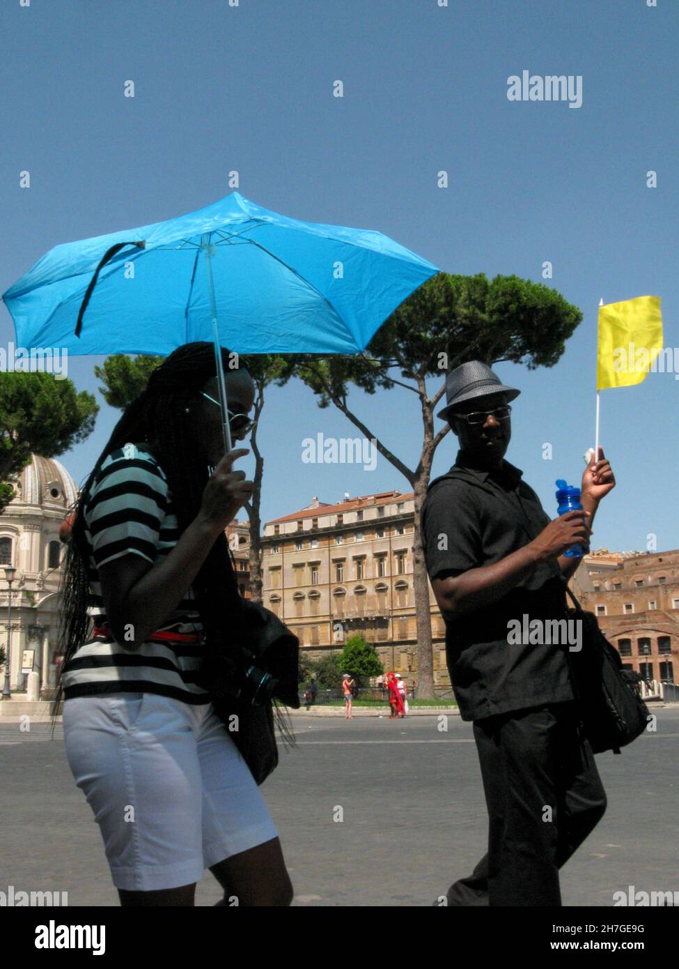 African tourist rome italy hi-res stock photography and images - Alamy