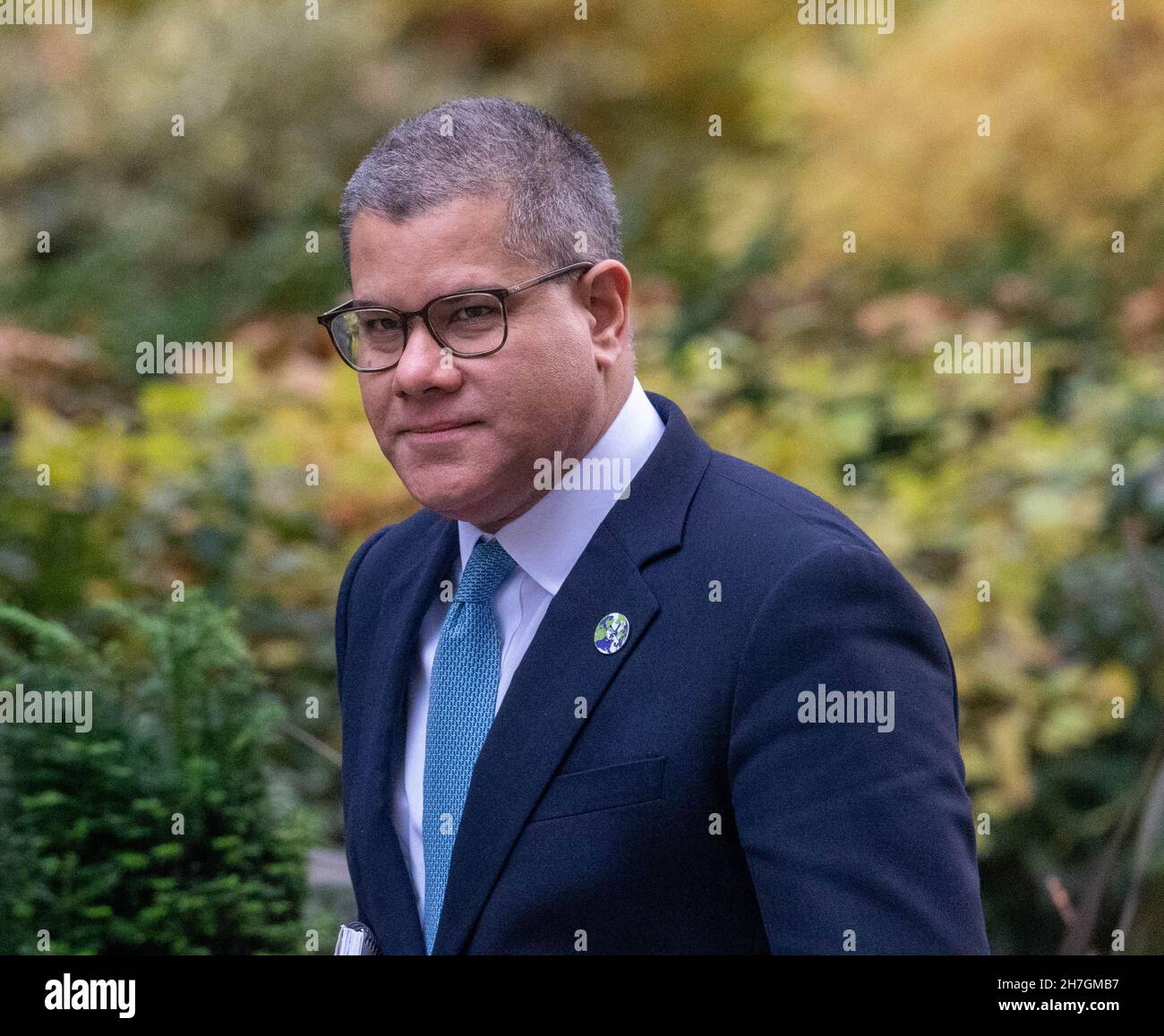 London, UK. 23rd Nov, 2021. Alok Sharma arrives at a cabinet meeting at ...