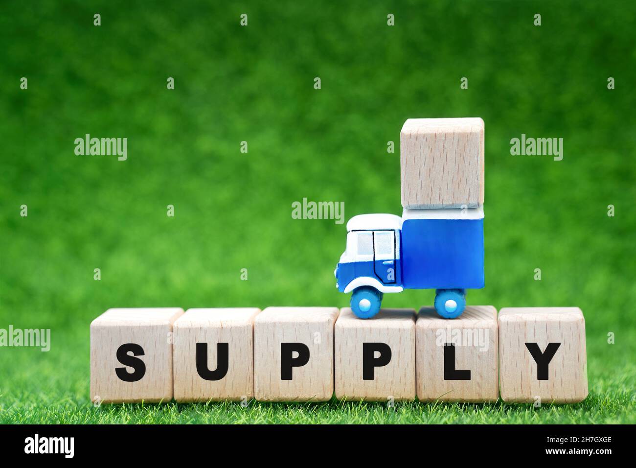 Letter blocks hi-res stock photography and images - Alamy