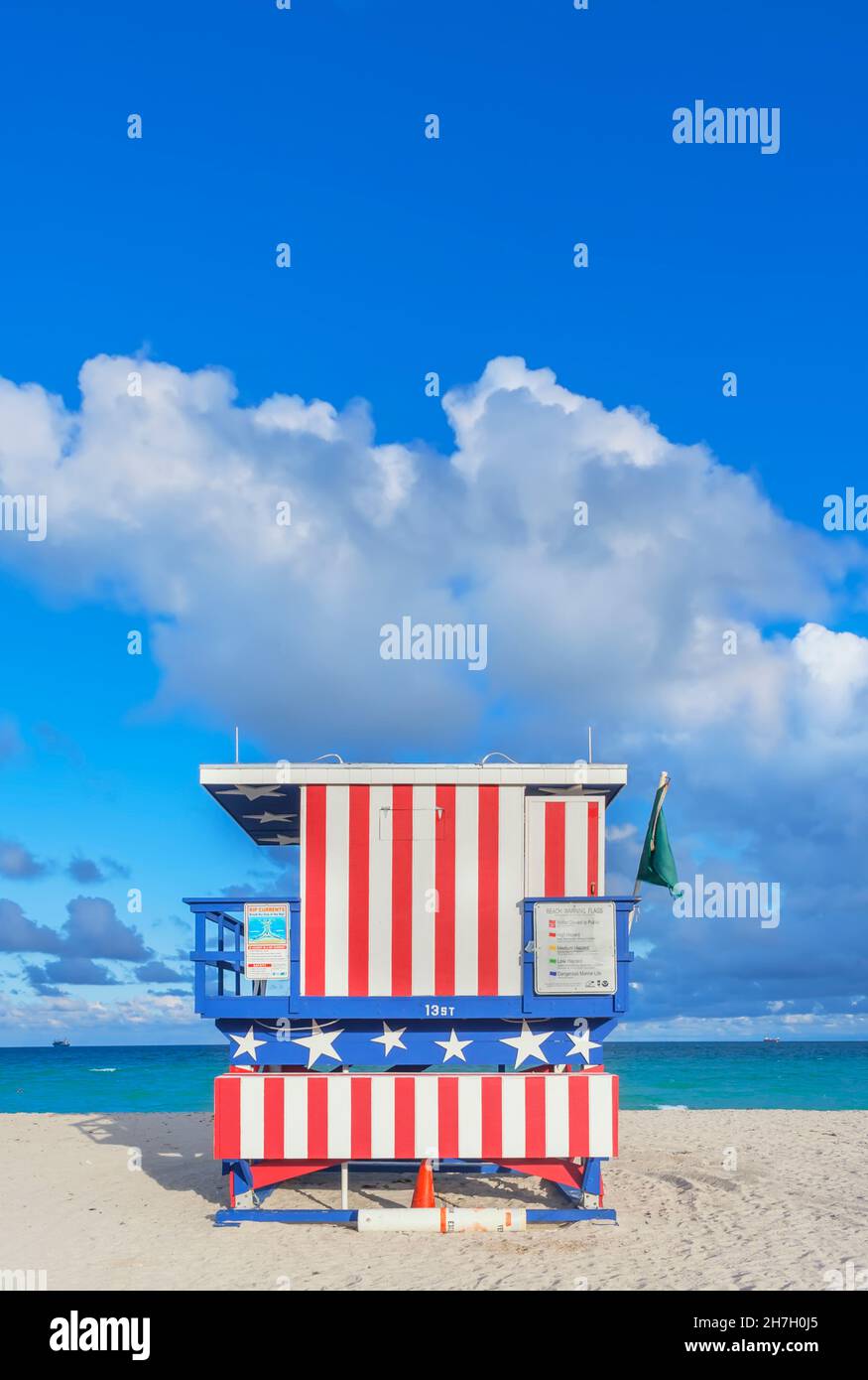Art Deco Lifeguard hut on South Beach, Ocean Drive, Miami Beach, Miami ...