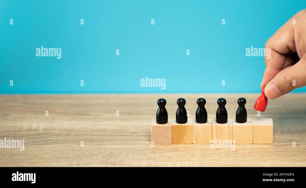Stop pins hi-res stock photography and images - Alamy
