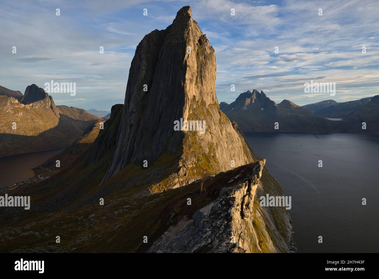 Segla mountain, Senja island, Troms, Norway Stock Photo - Alamy