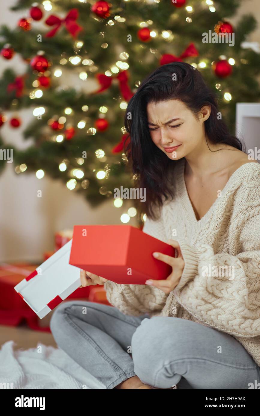 Disappointed christmas present hi-res stock photography and images - Alamy