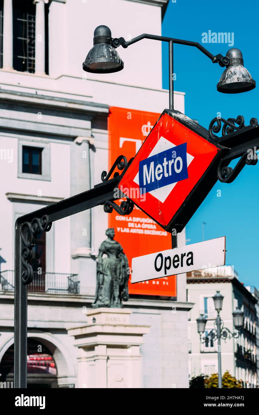 MADRID, SPAIN - Oct 17, 2021: A vertical shot of the Opera metro ...