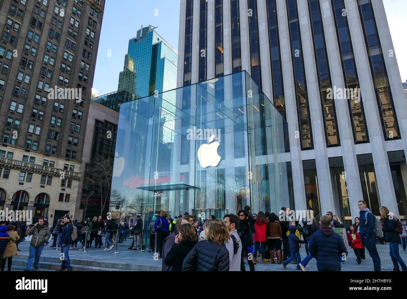 General motors place hi-res stock photography and images - Alamy