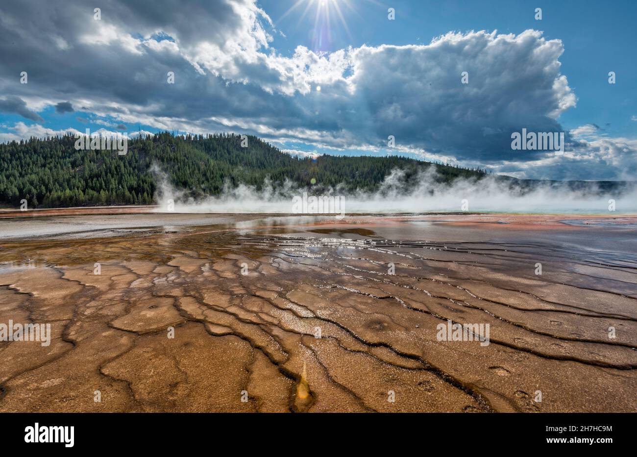 Geothermal pool mineral steam hi-res stock photography and images - Alamy