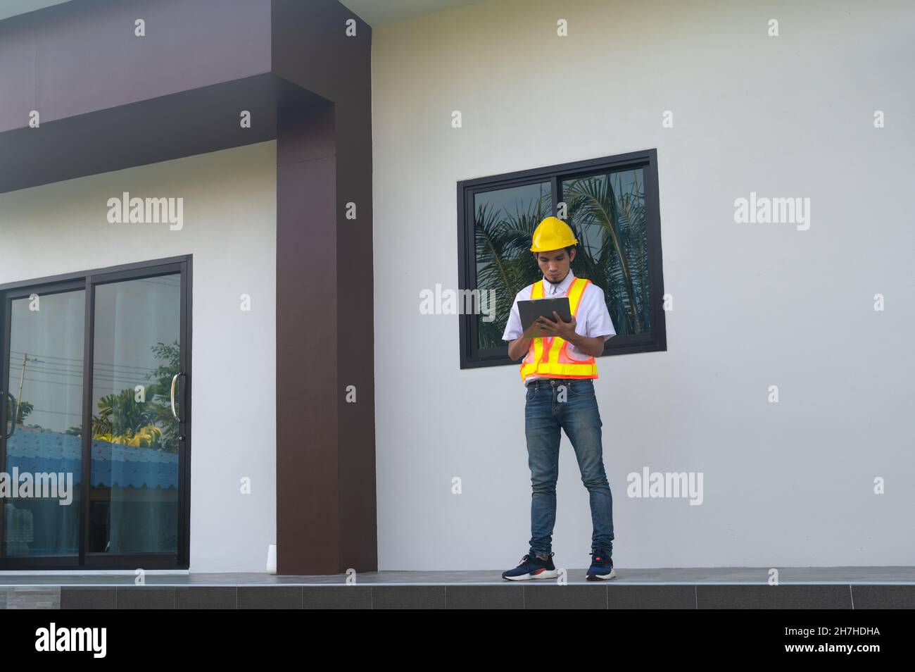 Engineer service on site inspection at home building construction Stock ...