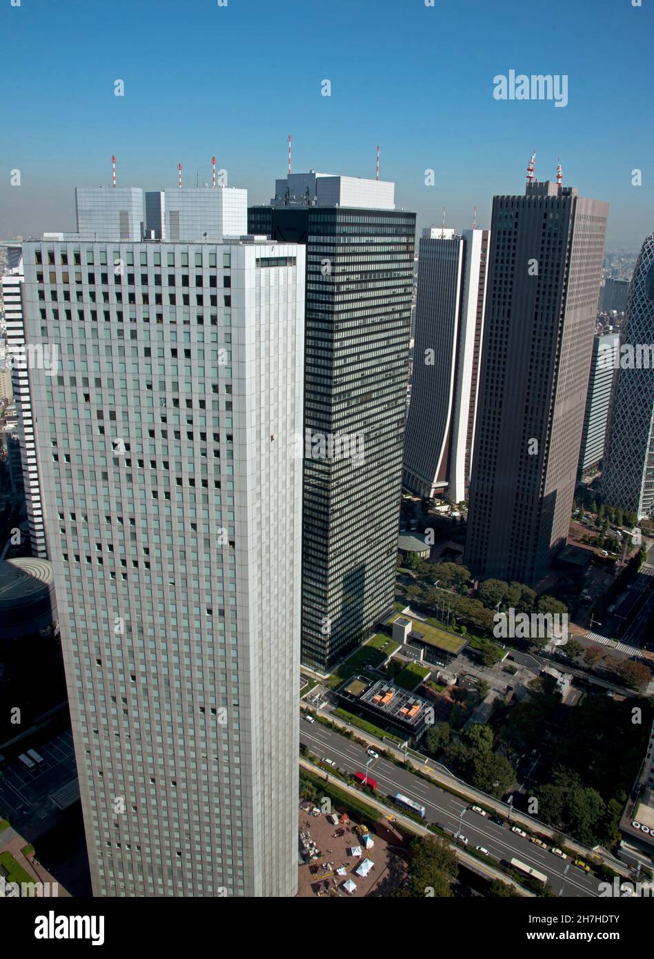 JAPAN, TOKYO, SHINJUKU BUSINESS CENTER Stock Photo - Alamy