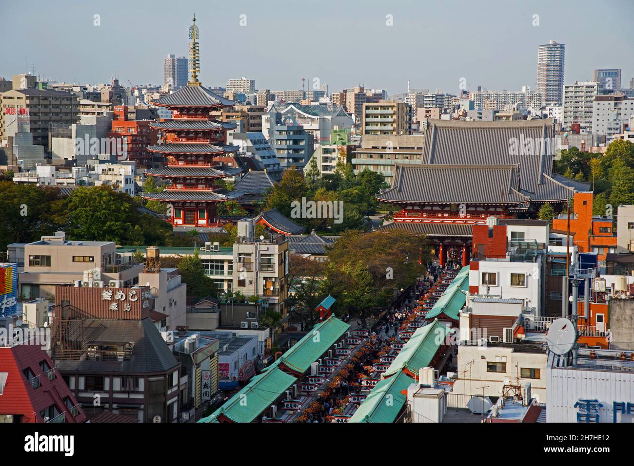 JAPAN, TOKYO, ASAKUSA DISTRICT, SENSO JI TEMPLE Stock Photo - Alamy