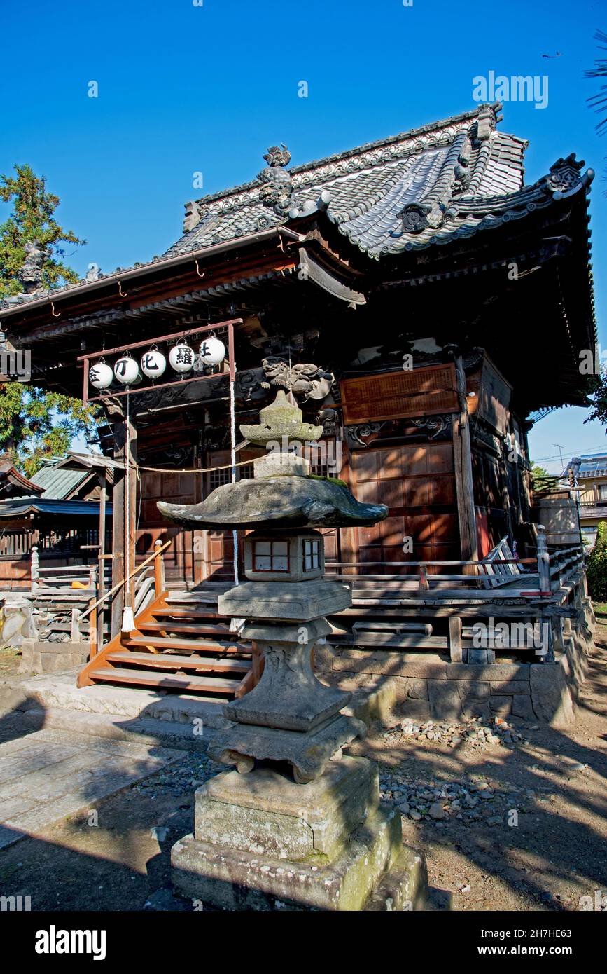 Shinto sanctuary hi-res stock photography and images - Alamy