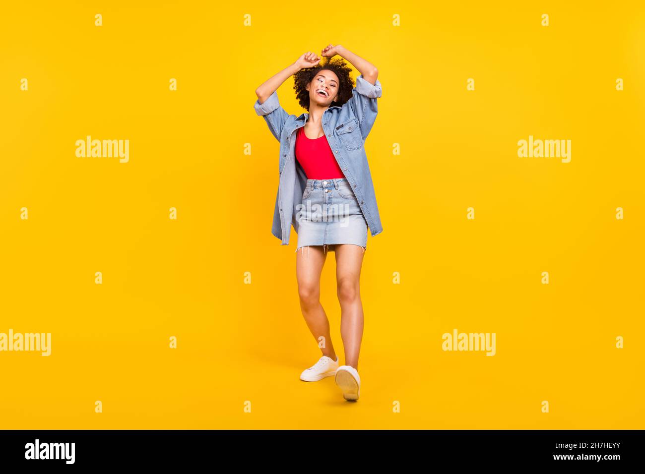 Full length photo of happy dark skin joyful woman enjoy smile dance ...