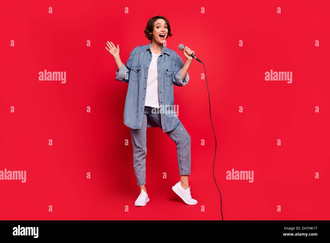 Full length body size photo girl wearing sunglass singing in microphone ...