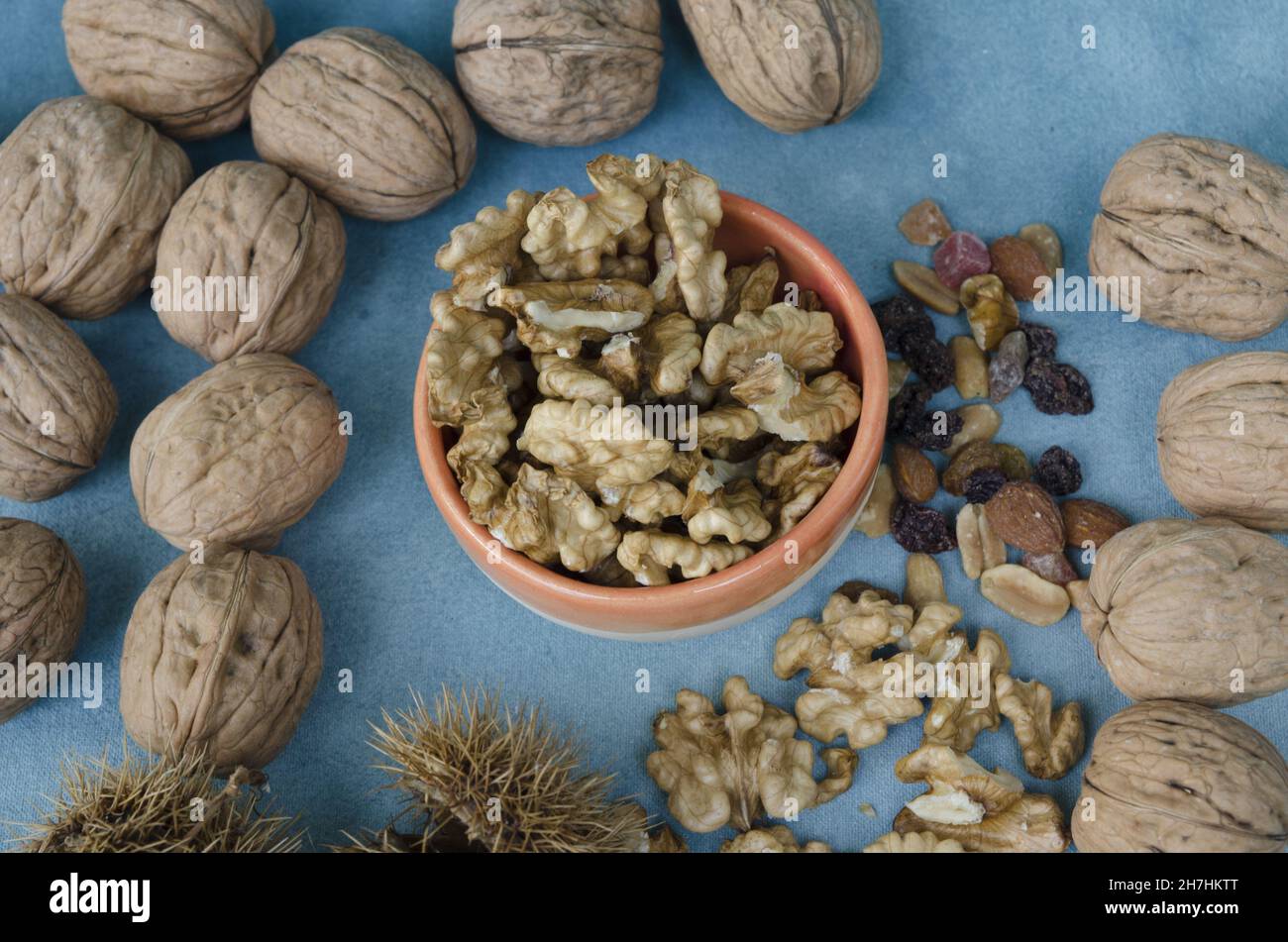 Walnuts, taking the top of walnuts with shell and without shell Stock ...