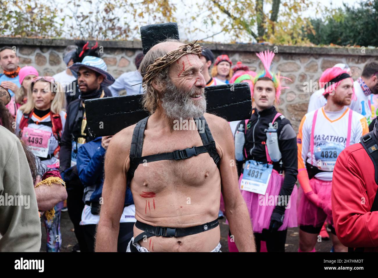 Fleurie (France), 20 November 2021. Start of the Beaujolais Marathon ...
