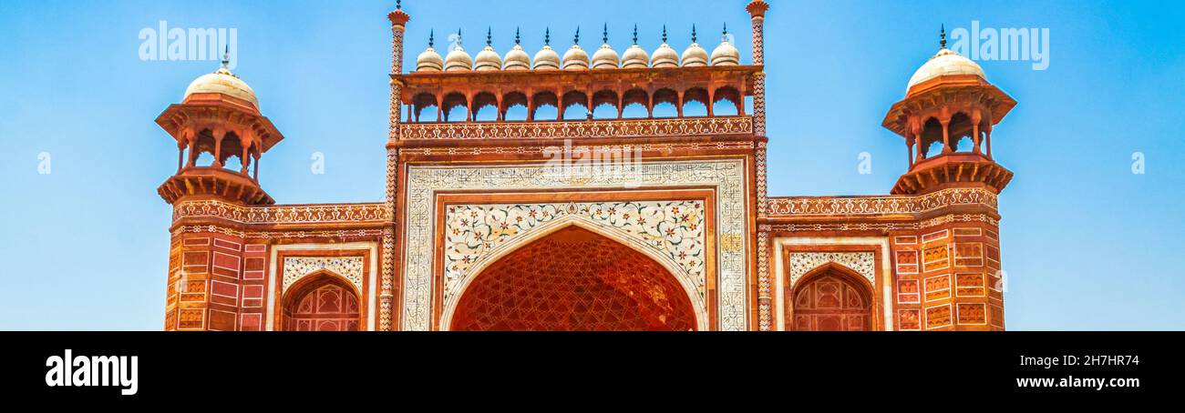 Taj Mahal in Agra India Great Gate red amazing architecture and details ...