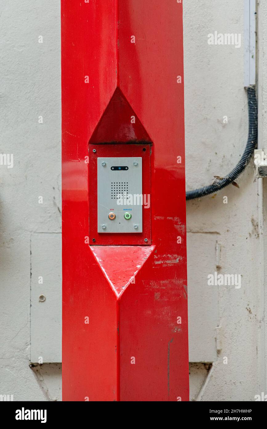 The sos service hi-res stock photography and images - Alamy