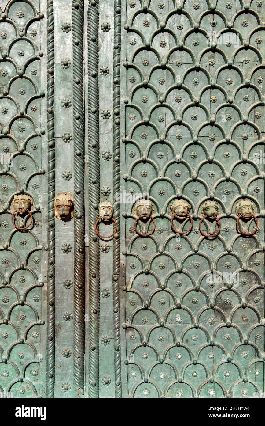 Door of main portal, St Mark's Basilica, Piazza San Marco, Venice ...
