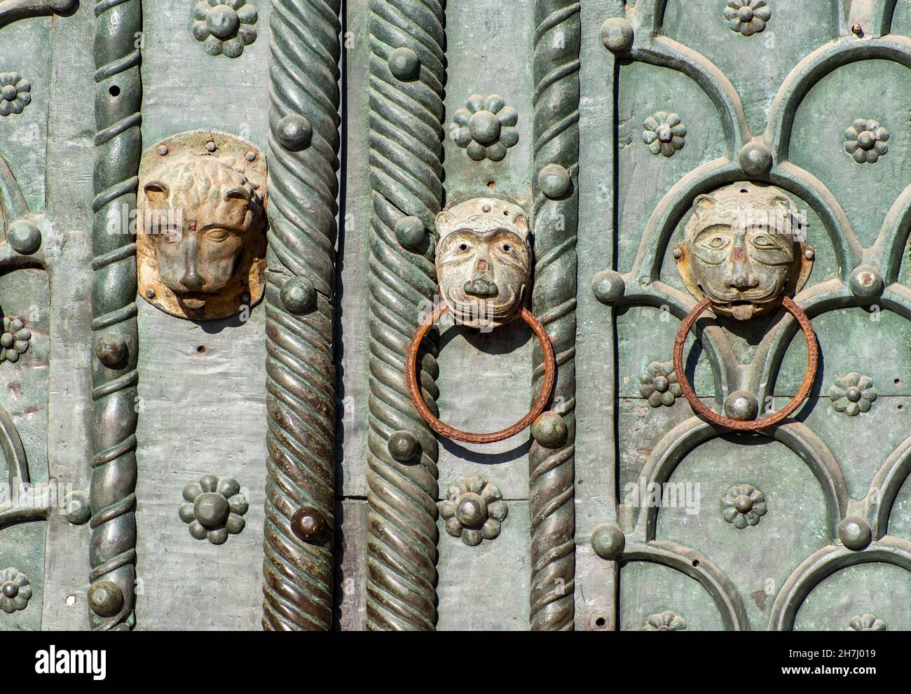 Door of main portal, St Mark's Basilica, Piazza San Marco, Venice ...