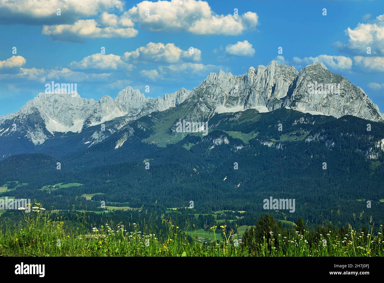 Wilder kaiser mountains hi-res stock photography and images - Alamy