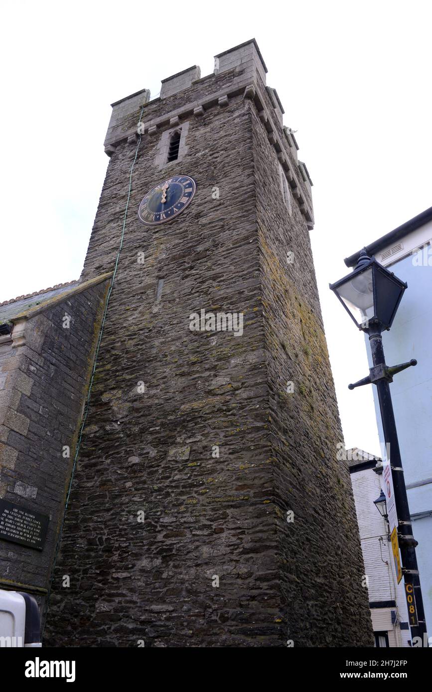 Clock tower looe hi-res stock photography and images - Alamy