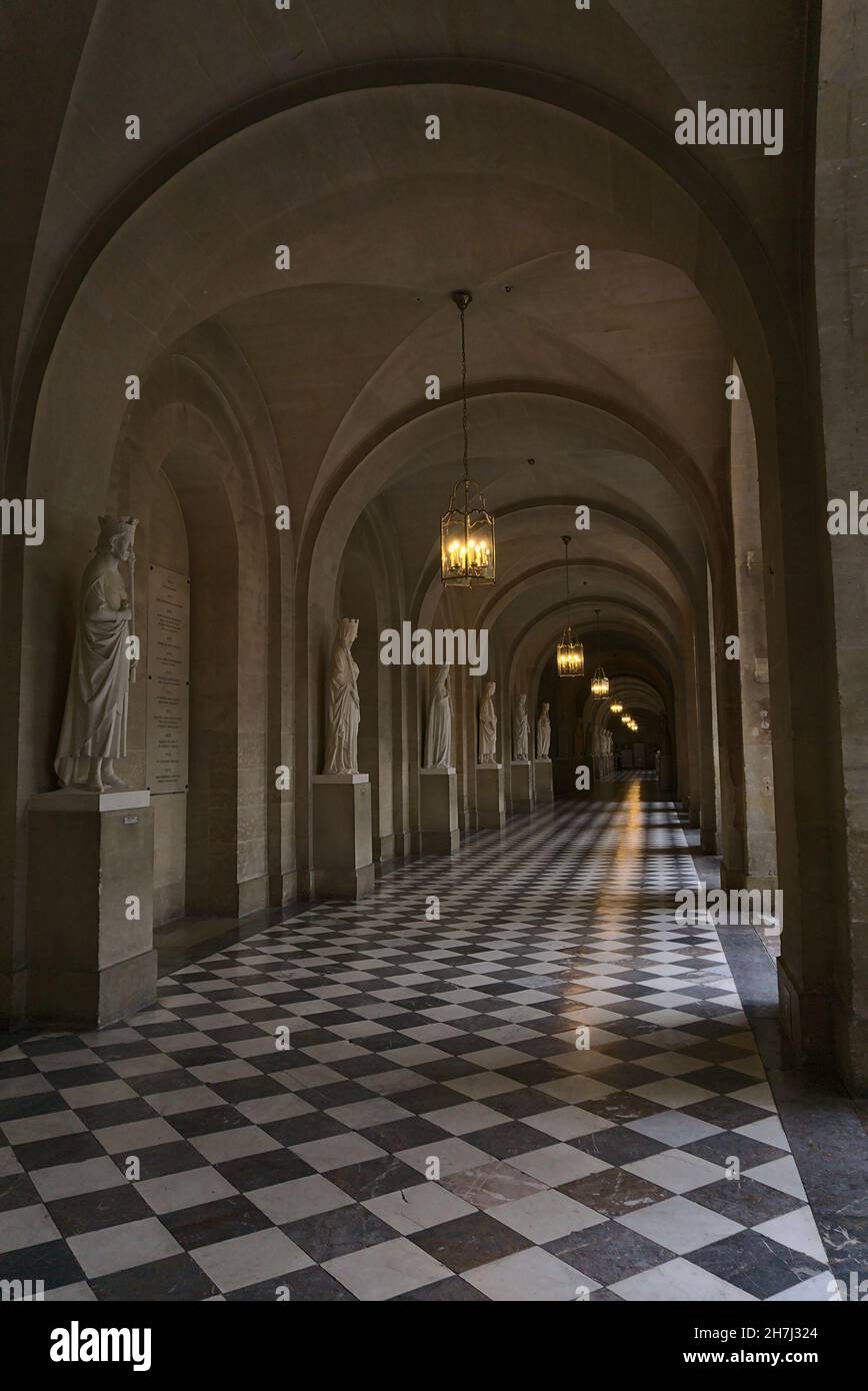 PARIS, FRANCE - Oct 01, 2019: A vertical shot of empty corridor with ...