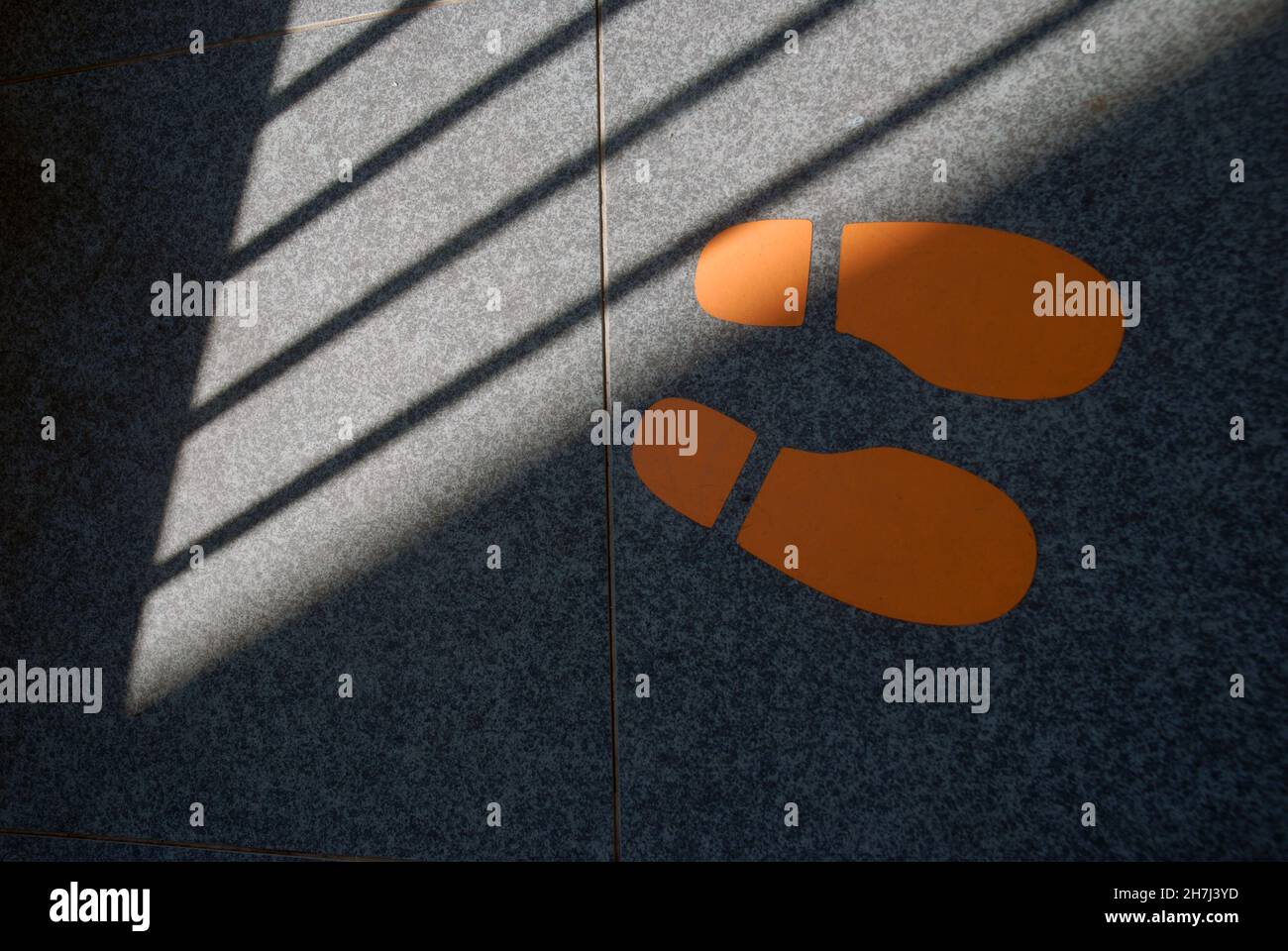 Warning sign about worn steps hi-res stock photography and images - Alamy