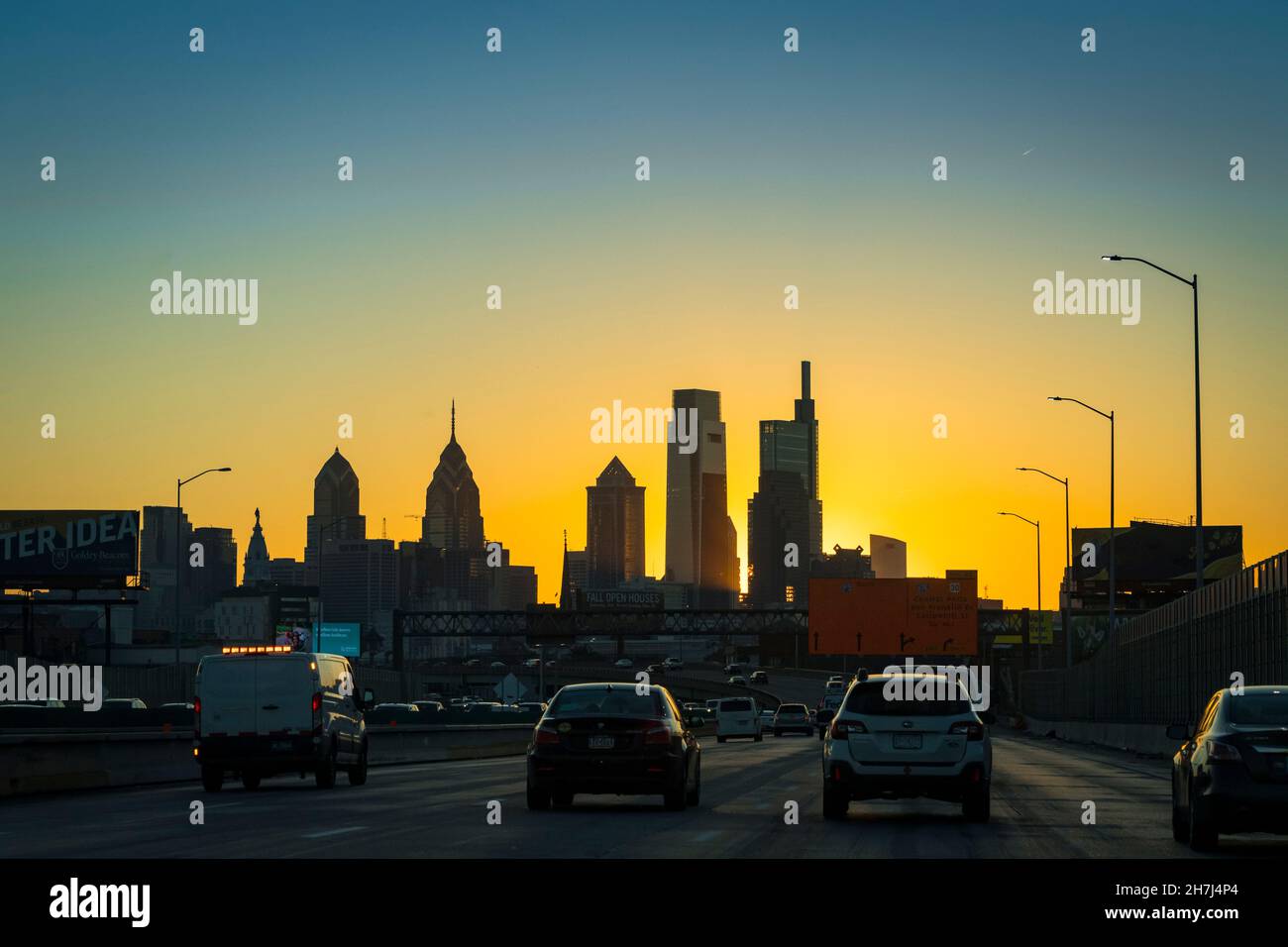 Traffic on highway Interstate 95 at sunset, Philadelphia Pennsylvania ...
