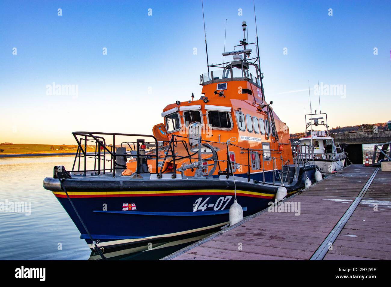 Rnli trent class lifeboat hi-res stock photography and images - Alamy