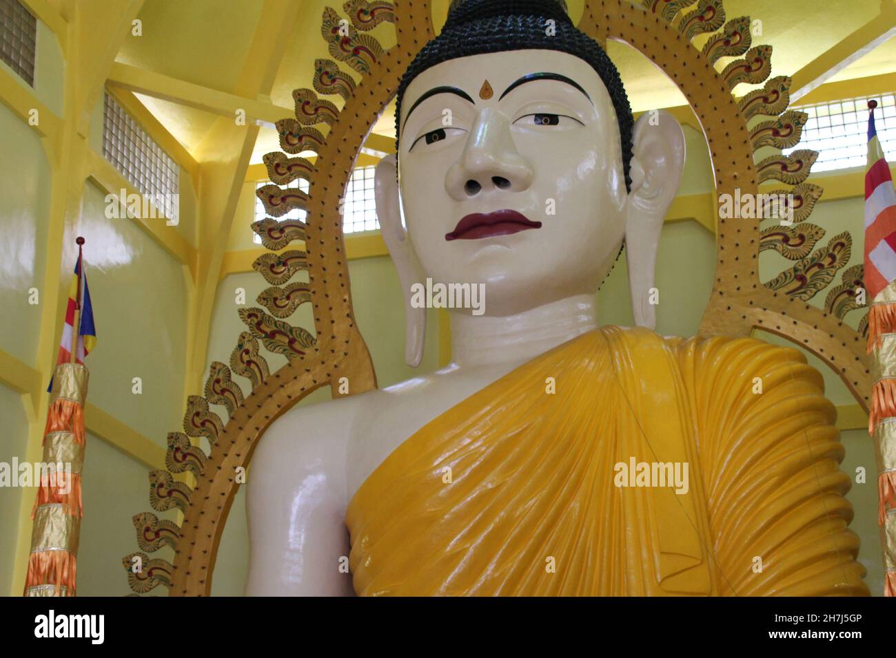 buddhist temple (sakya muni buddha gaya temple) in singapore Stock ...
