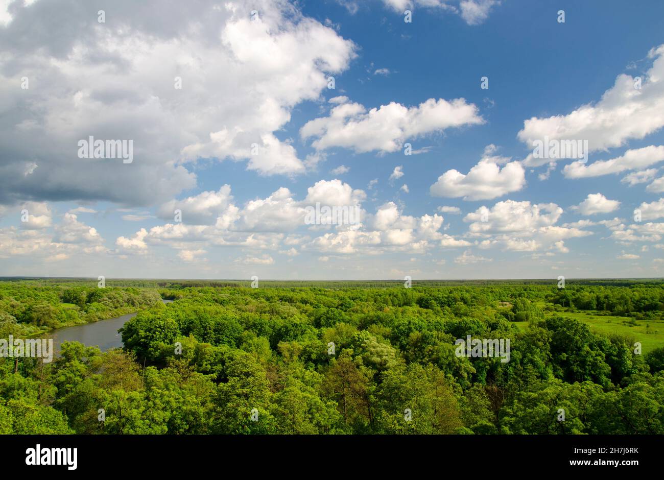 Peaceful natural atmosphere of white clouds, deep blue summer sky ...