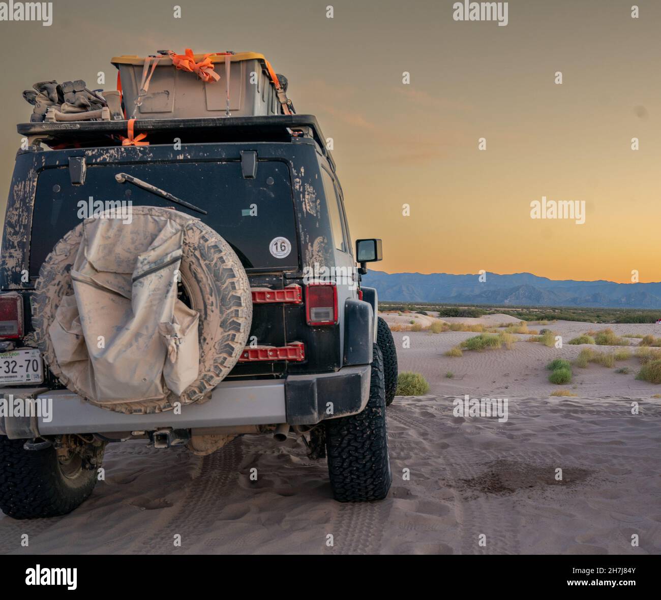 Offroad vehicles hi-res stock photography and images - Alamy