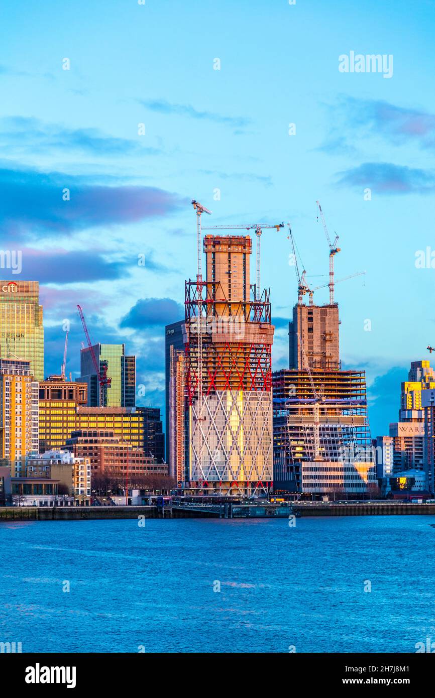 Real estate architecture hi-res stock photography and images - Alamy