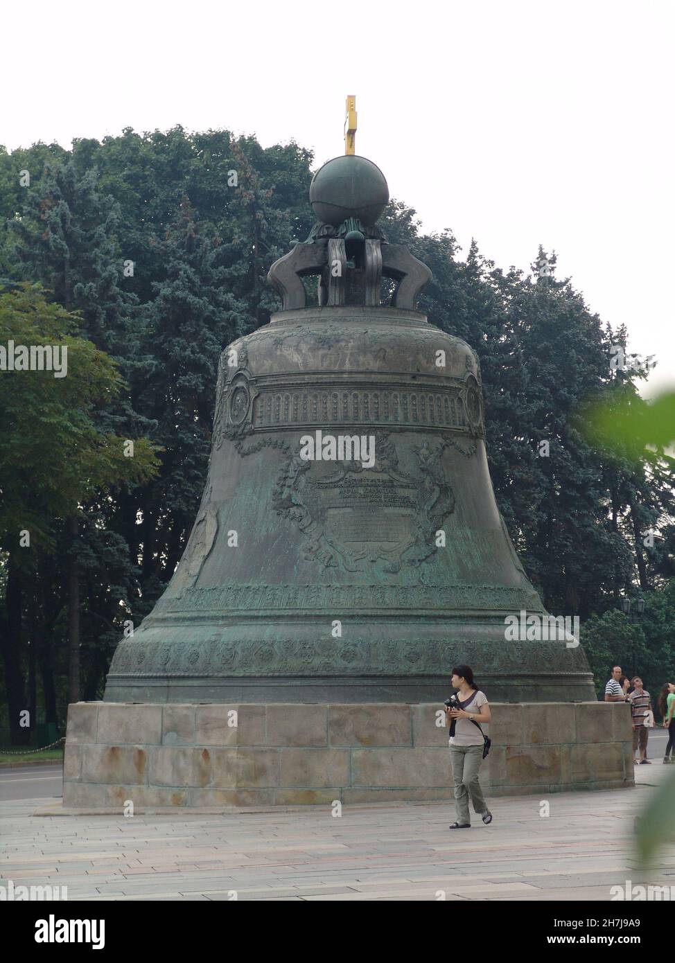 The largest bell in the world hi-res stock photography and images - Alamy