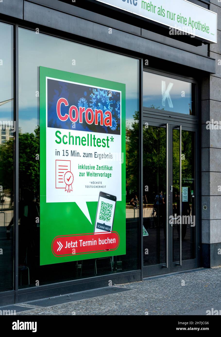 Corona Rapid Test Center Stock Photo - Alamy