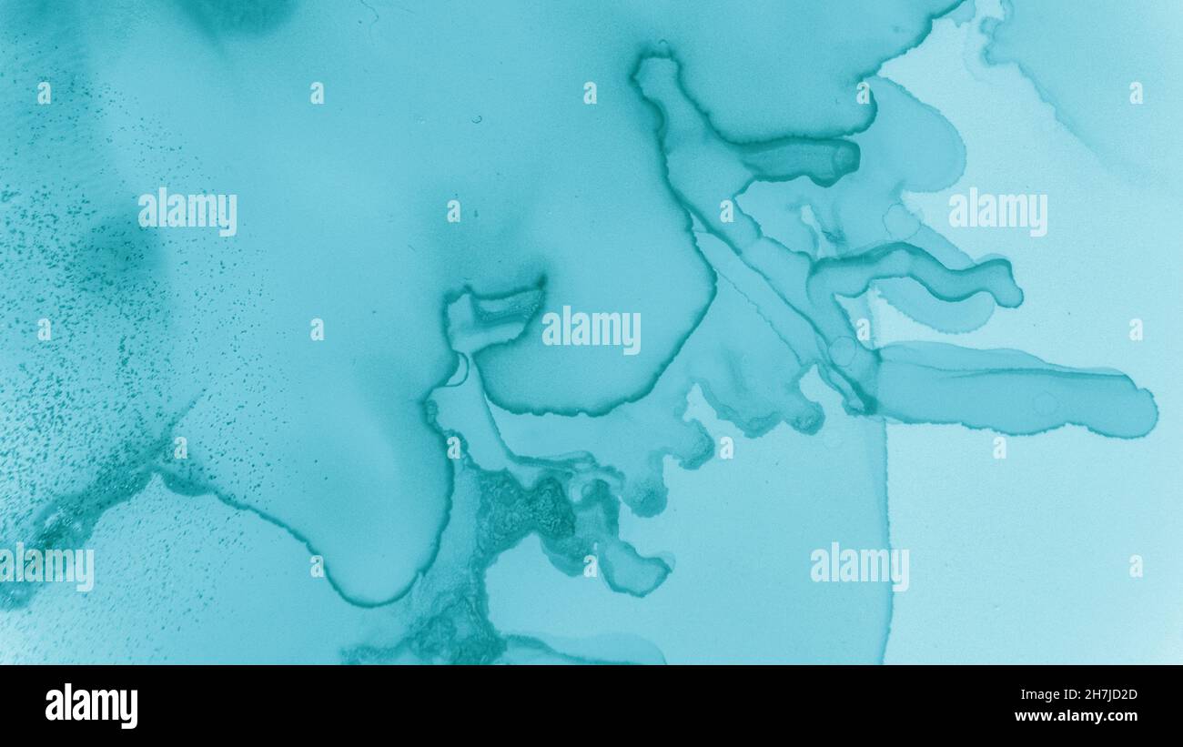 Pastel Flow Splash. Blue Ocean Gradient Stock Photo - Alamy