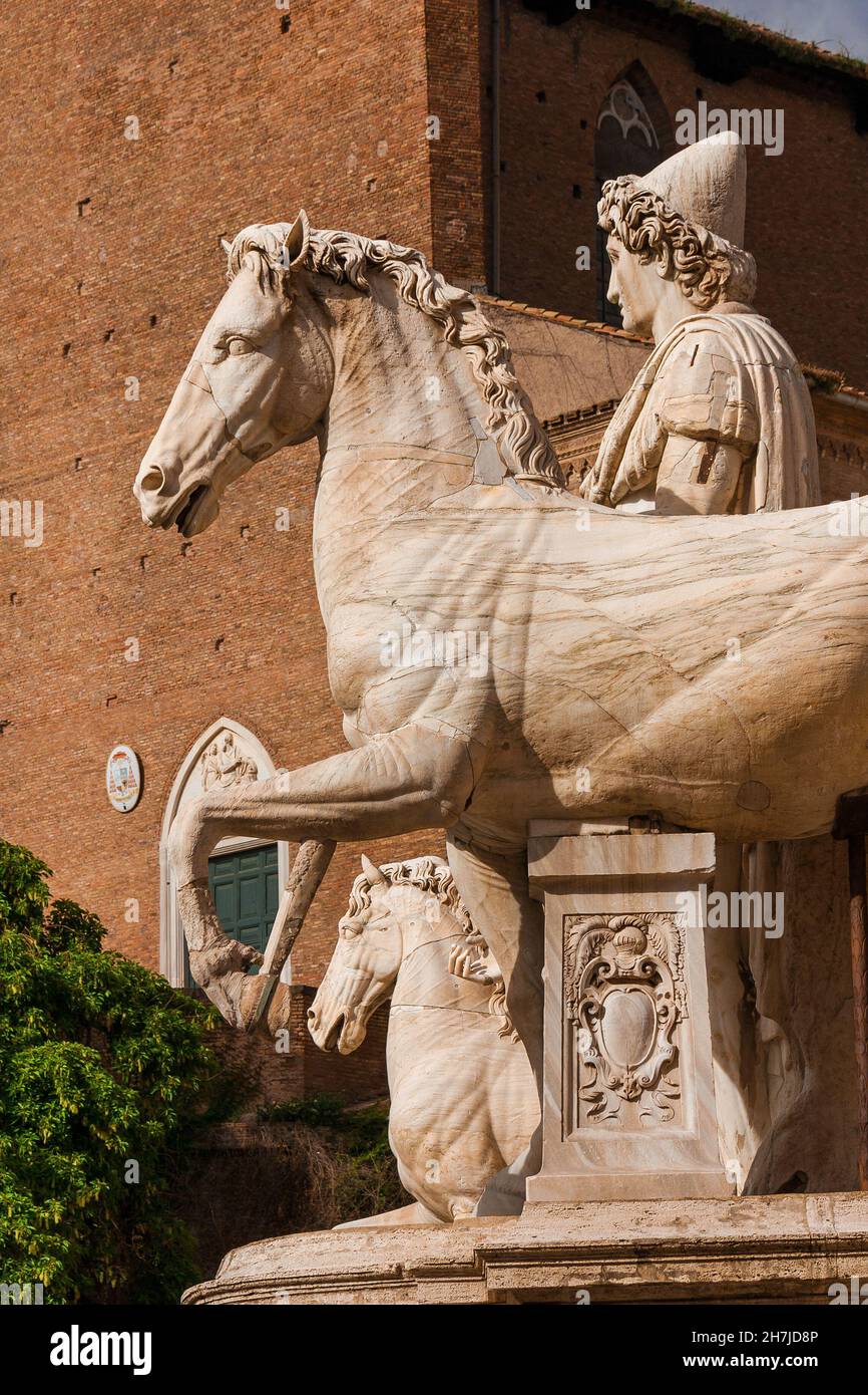 Capitoline Hill ancient roman statues of the two Dioscuri in the center ...