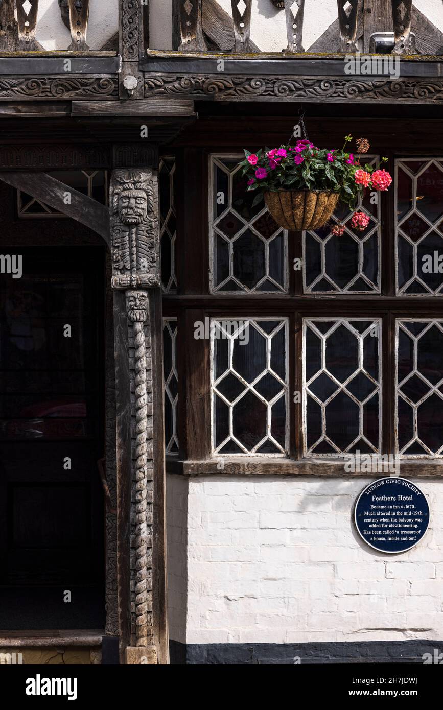 1600s facades hi-res stock photography and images - Alamy