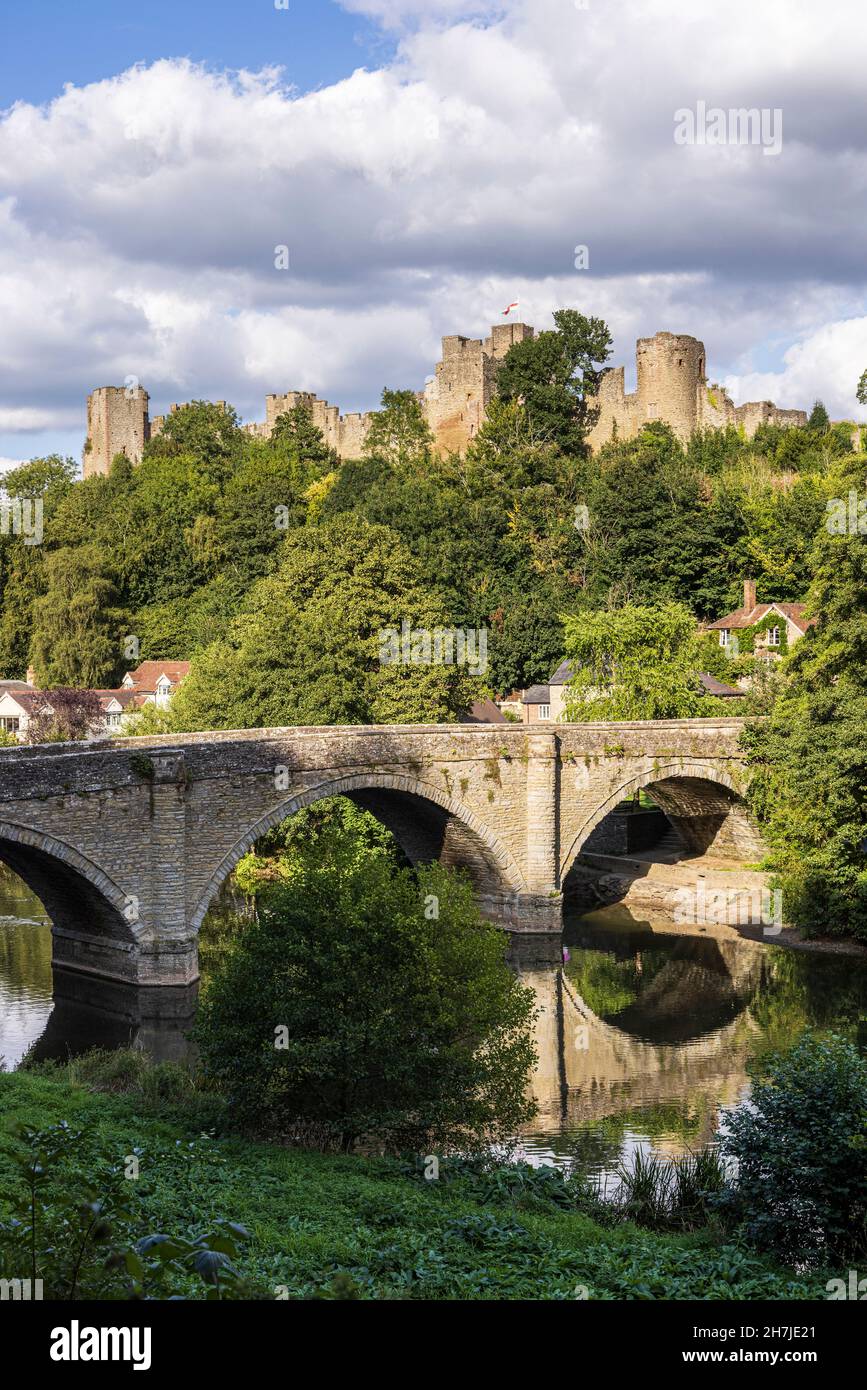 Dinham Bridge over the river Teme and Ludlow castle, Shropshire ...