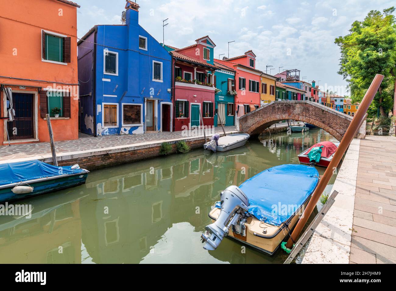 The magical colors of Burano and the Venice lagoon Stock Photo - Alamy