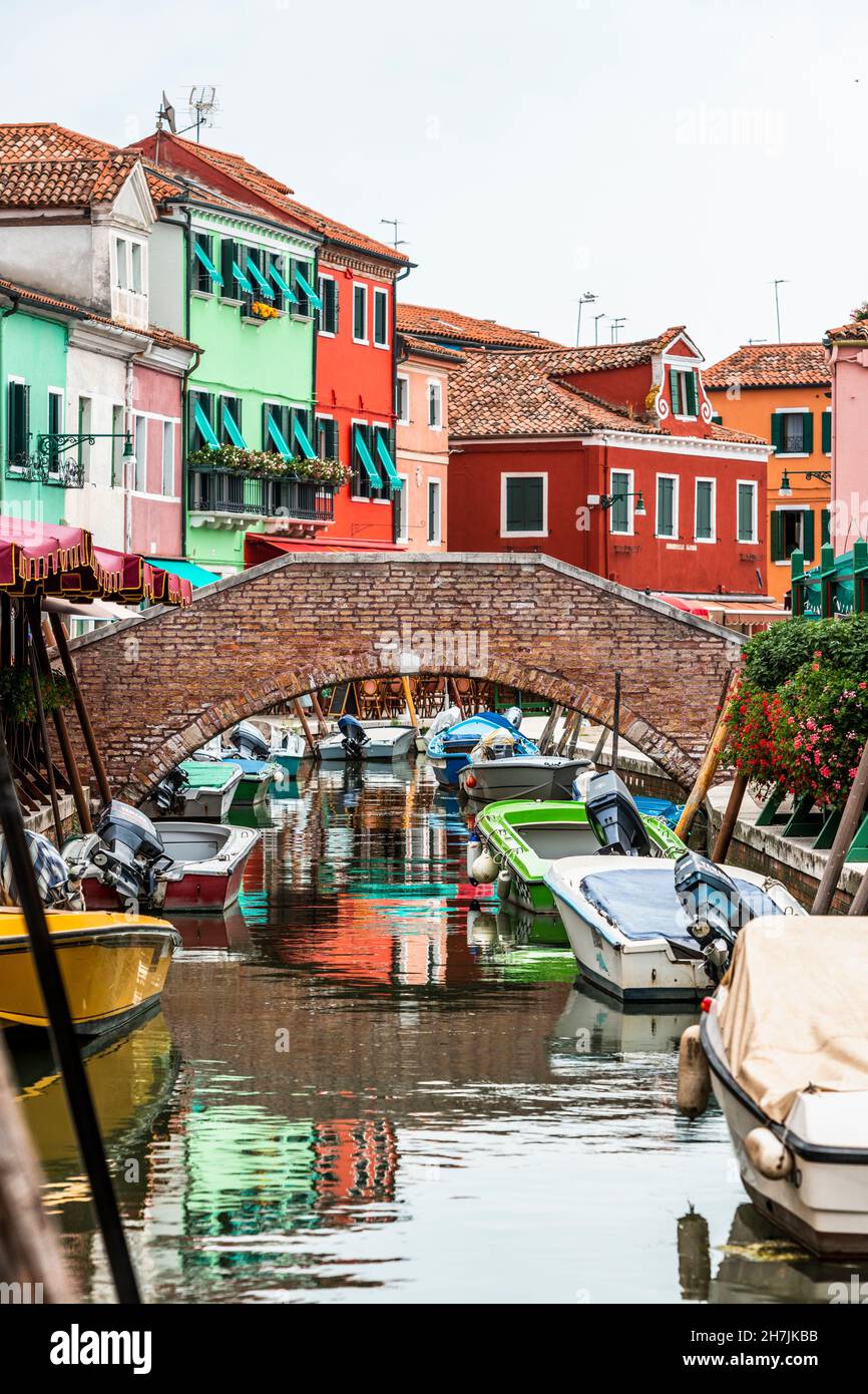 The magical colors of Burano and the Venice lagoon Stock Photo - Alamy