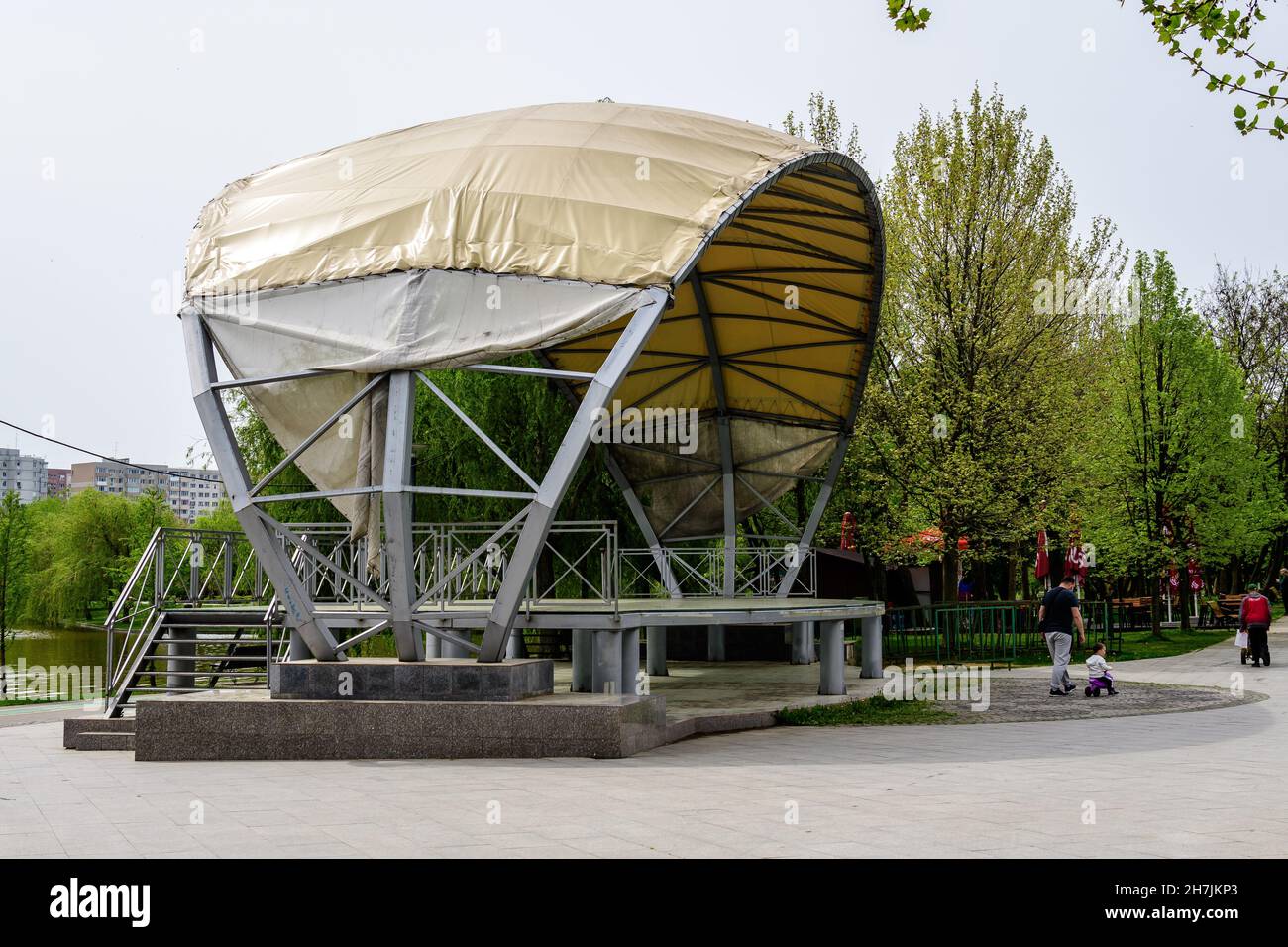 Parcul titan hi-res stock photography and images - Alamy